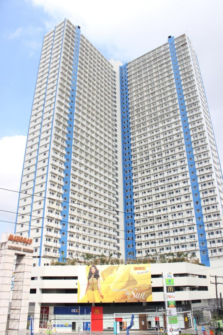 SM Sun Residence Condo for Rent near University Belt Quezon City ...