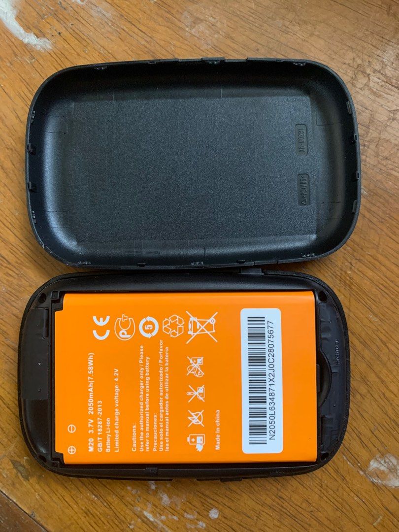 Smart Bro Pocket Wifi, Mobile Phones & Gadgets, Other Gadgets on Carousell