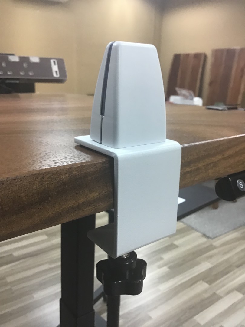Table clamp, Furniture & Home Living, Home Improvement & Organisation ...
