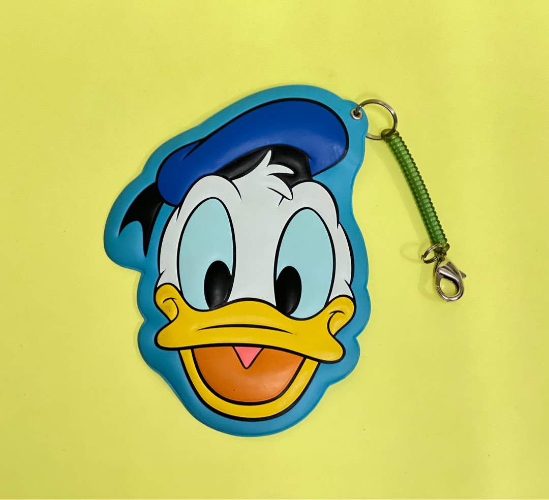 Tokyo Disney Resory Donald Duck Card Holder, 其他, 其他 - Carousell