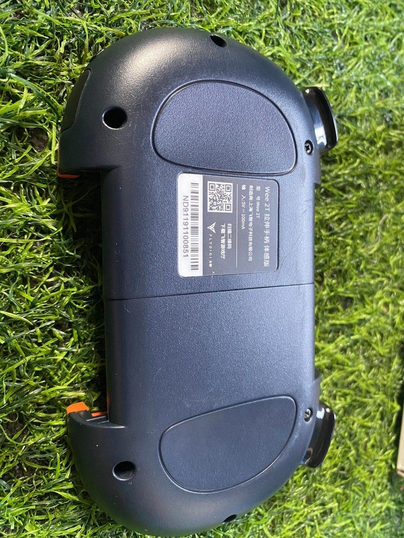 Wee 2T controller, Video Gaming, Gaming Accessories, Controllers on ...