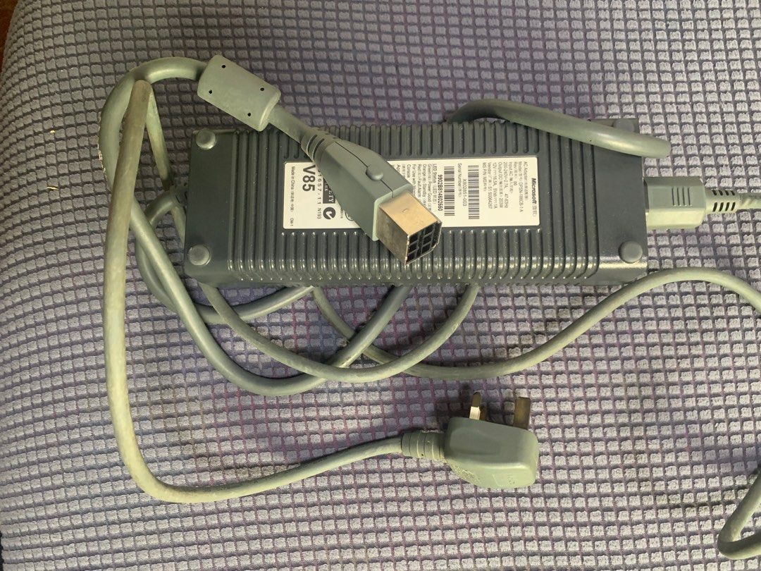 Xbox 360 brick adapter, Video Gaming, Gaming Accessories, Cables ...