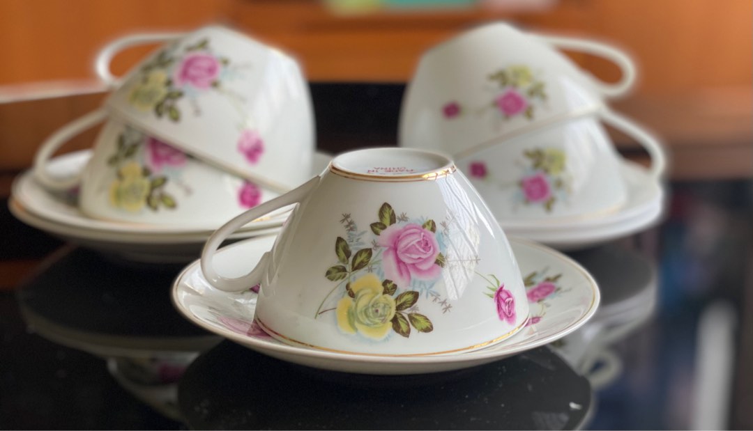 5 tea cups and 5 saucers, Furniture & Home Living, Kitchenware ...