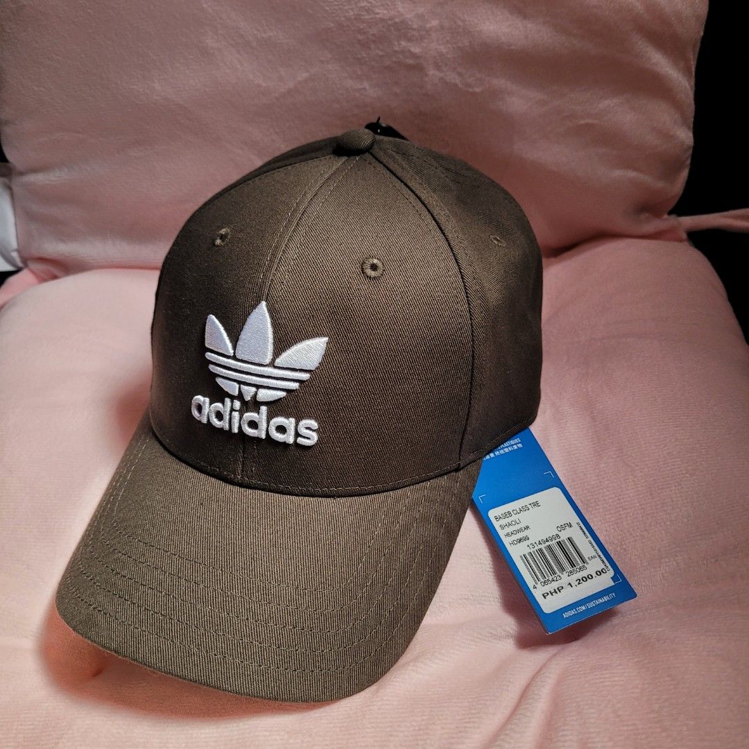 Adidas Original trefoil baseball cap, Men's Fashion, Watches & Accessories, Caps & Hats on Carousell