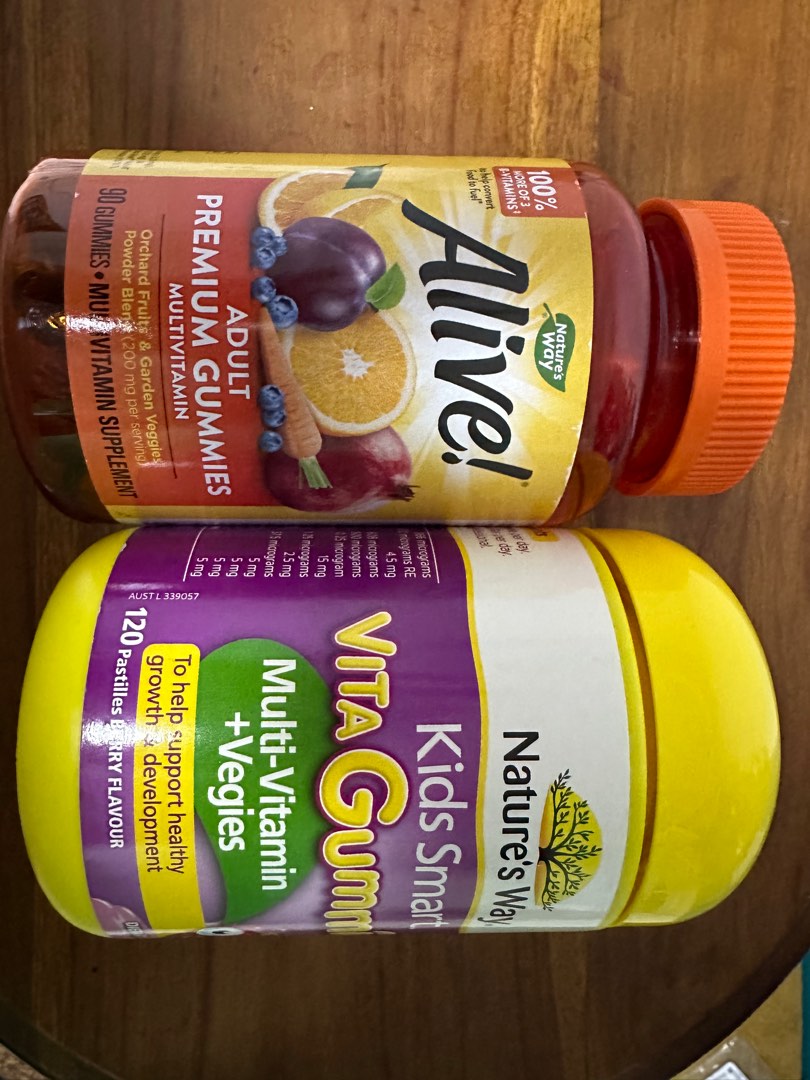 [BN]Alive Adult multi vitamin gummiest (90) and Natures way kids ...