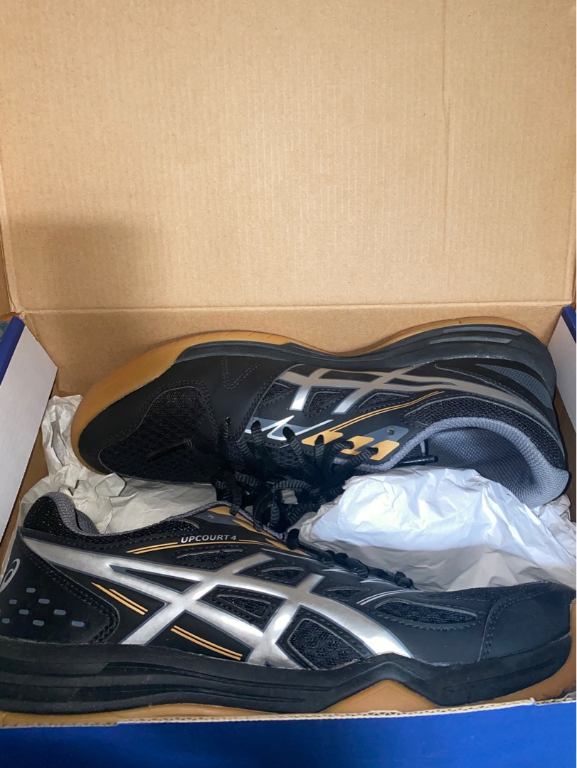 Asics Upcourt 4 Shoes, Men's Fashion, Footwear, Sneakers on Carousell