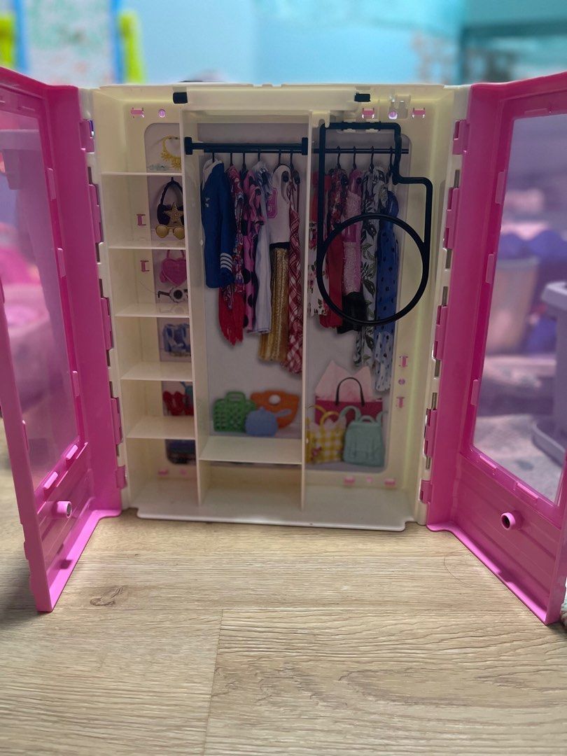 Barbie Wardrobe, Hobbies & Toys, Toys & Games on Carousell