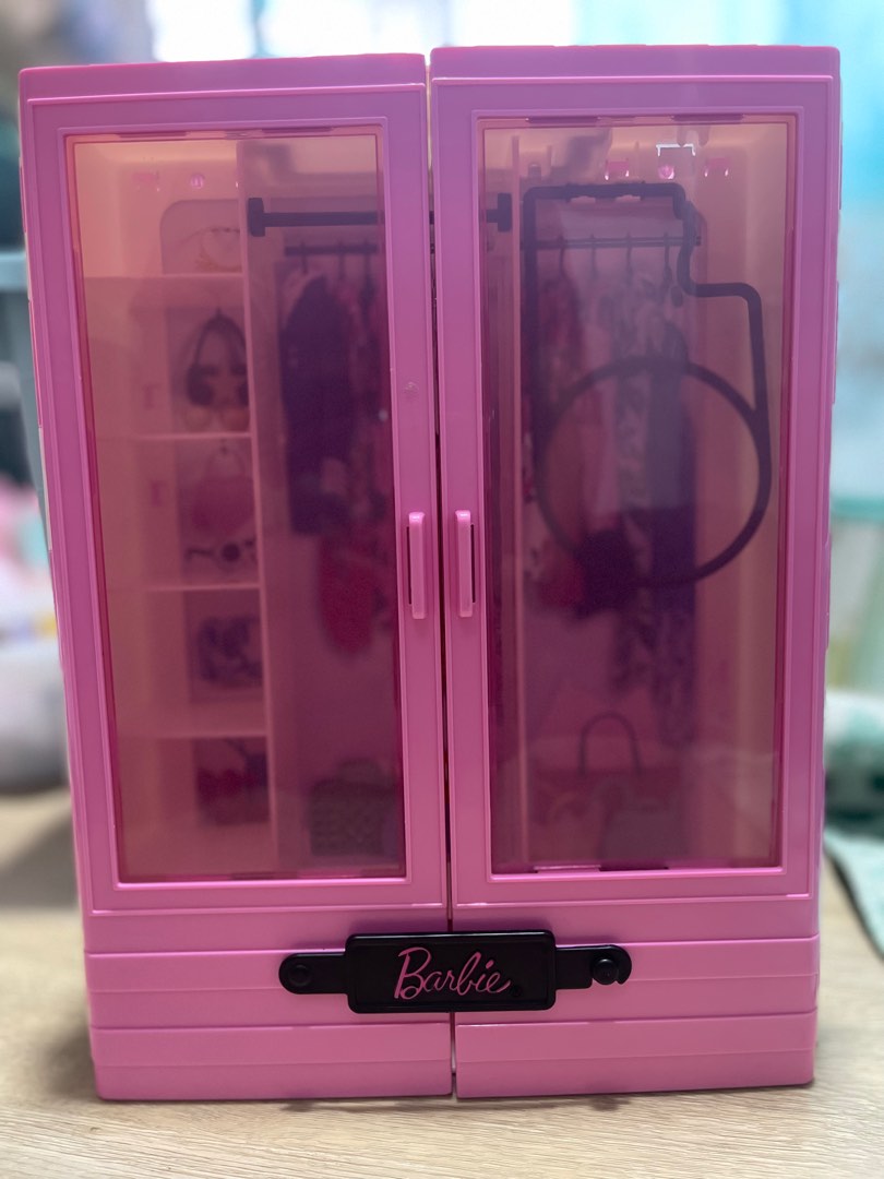 Barbie Wardrobe, Hobbies & Toys, Toys & Games on Carousell