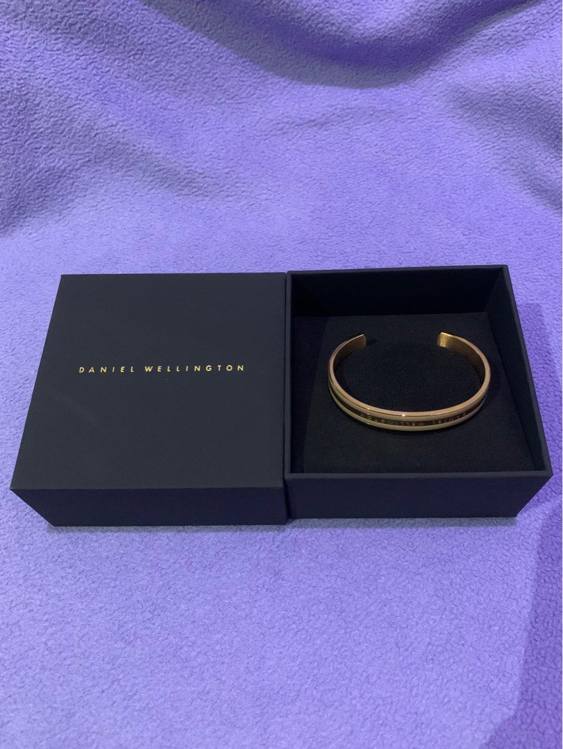 Brand new authentic daniel wellington emalie bracelet, Women's Fashion ...