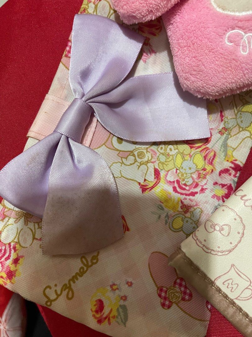 Bundle My Melody & HK, Luxury, Bags & Wallets on Carousell