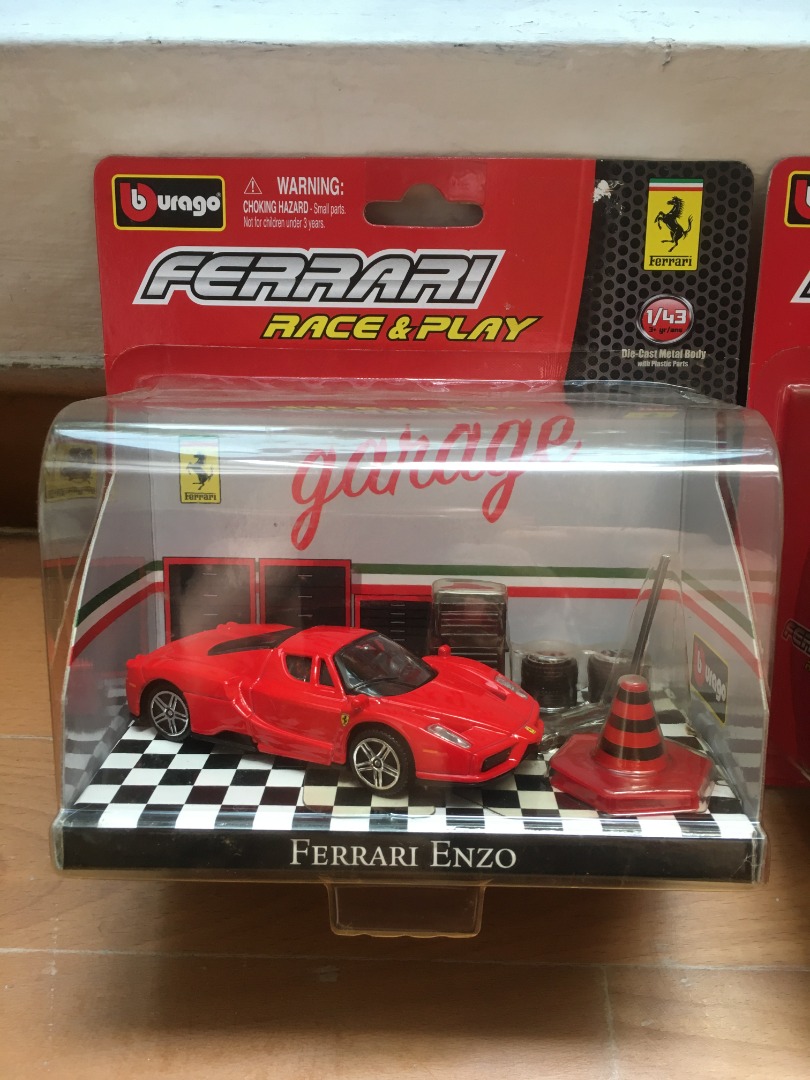 Ferrari 'Race & Play' series (6 different cars to choise), Hobbies ...