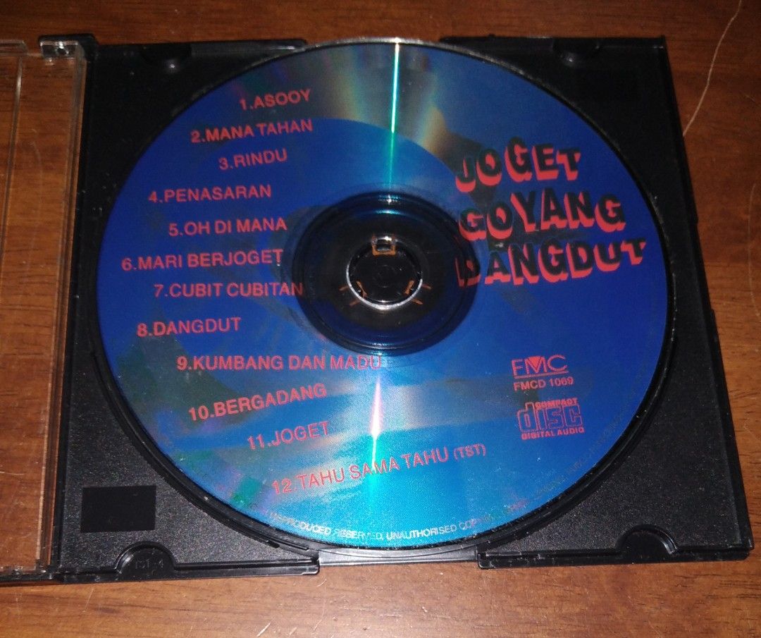 CD joget Goyang Dangdut ORI dari FMC, Hobbies & Toys, Music & Media, CDs & DVDs on Carousell