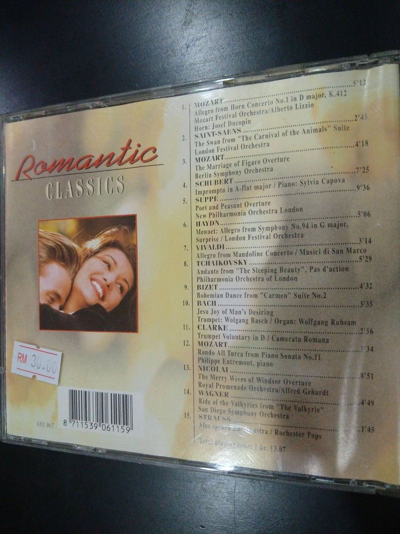 CD Romantic - Classics, Hobbies & Toys, Music & Media, CDs & DVDs on Carousell