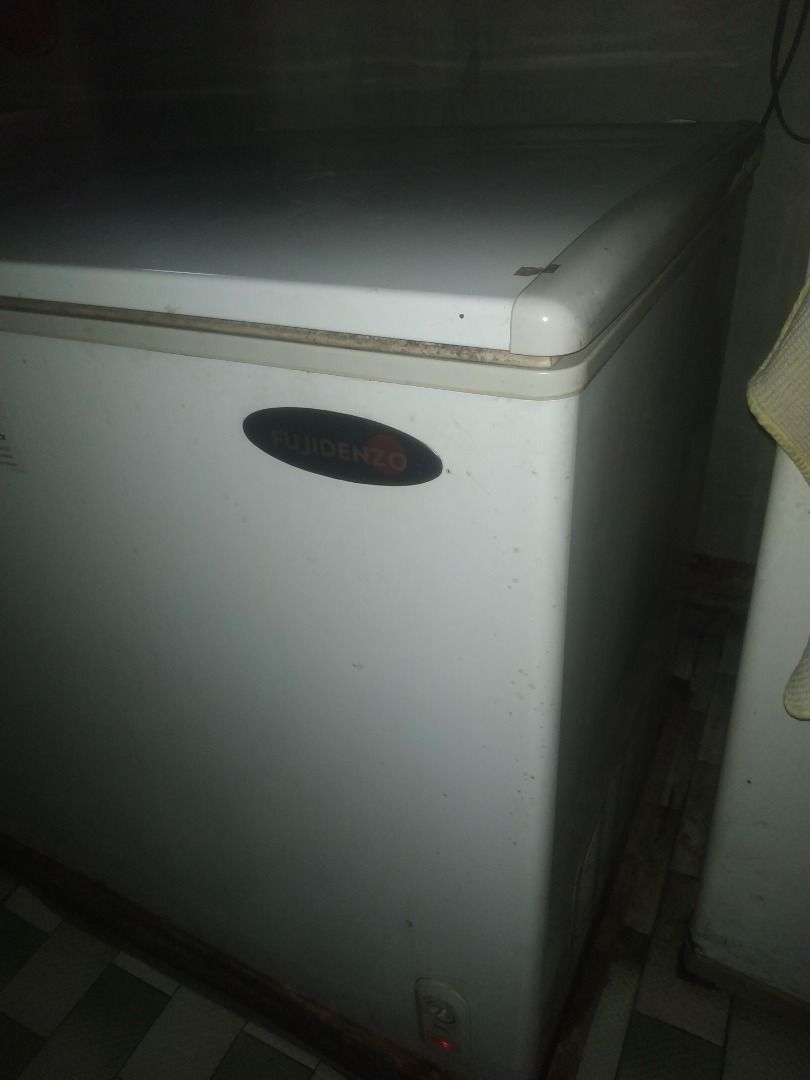 Chest type freezer, TV & Home Appliances, Kitchen Appliances ...