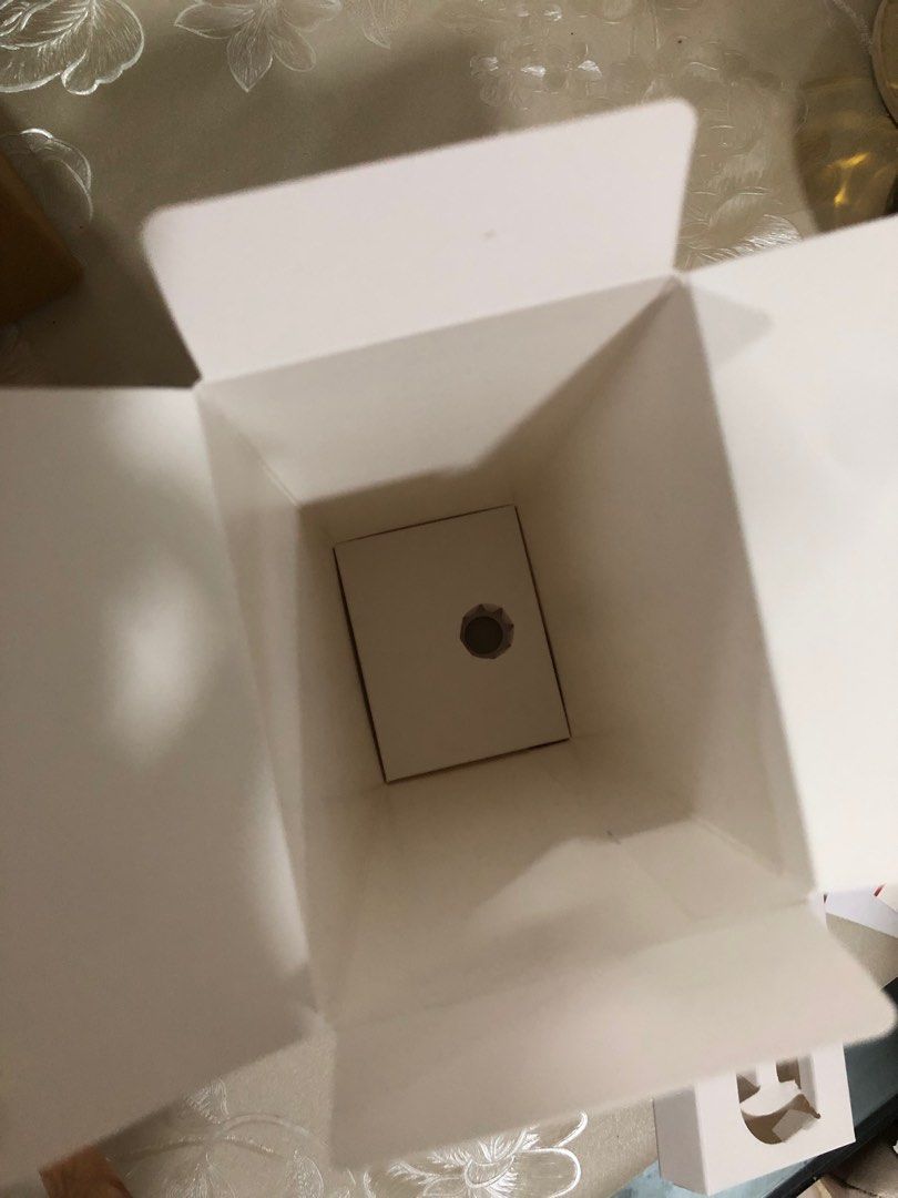 Dyson Airwrap cardboard packaging on Carousell