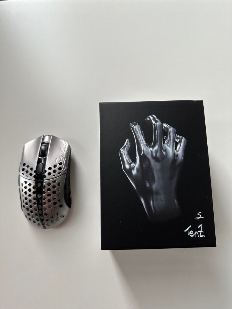 Finalmouse Starlight Pro Tenz Small, Computers & Tech, Parts ...