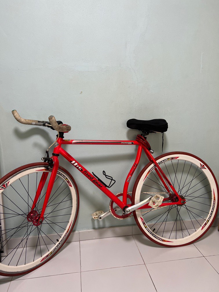 Fixie, Sports Equipment, Bicycles & Parts, Bicycles on Carousell