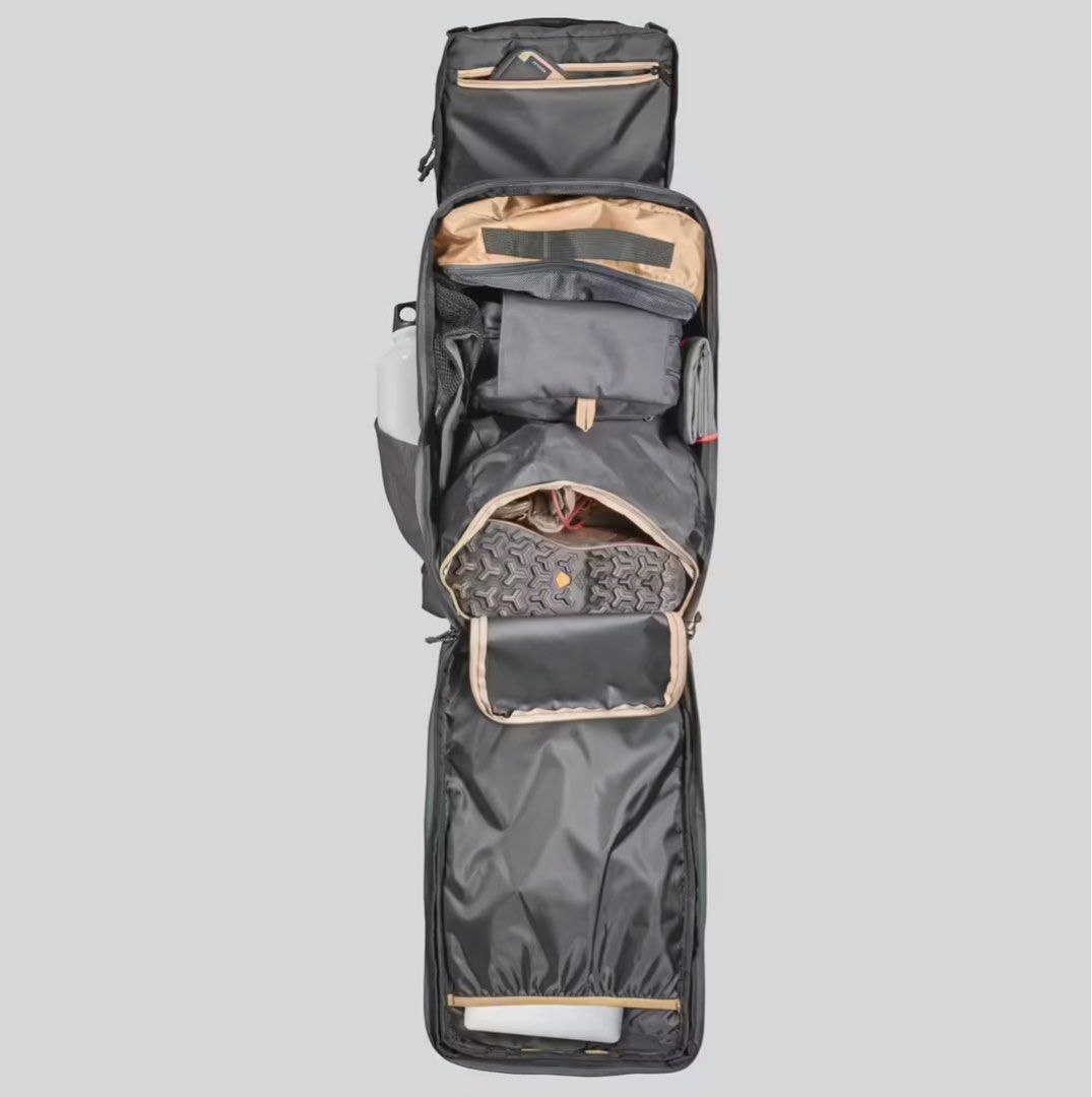 Forclaz Travel 100 40L Trekking Backpack (Black), Men's Fashion, Bags ...