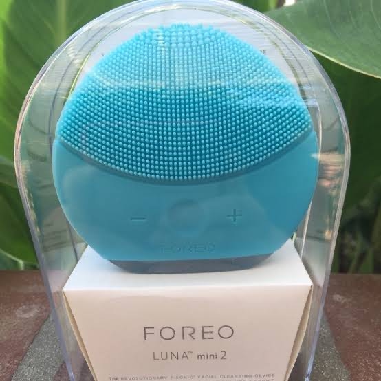 Foreo Luna Mini 2, Beauty & Personal Care, Face, Face Care on Carousell