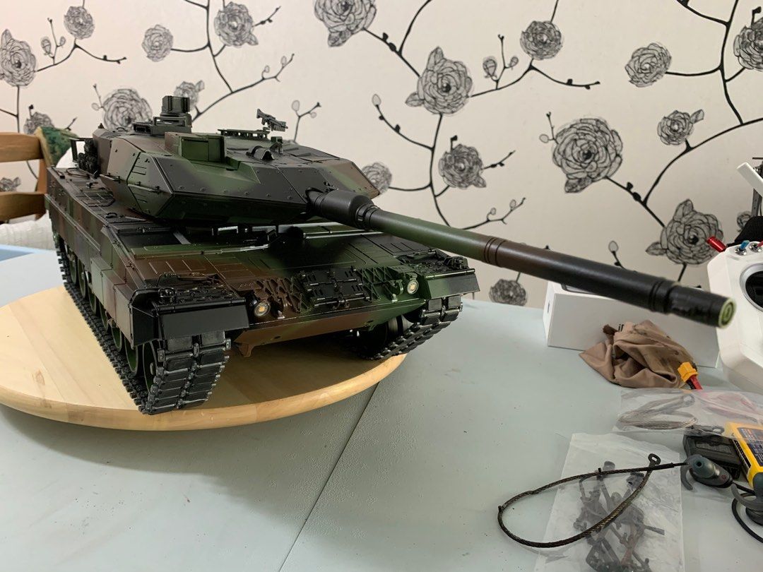 Full metal 1/16 scale RC Leopard 2A6 RTR, Hobbies & Toys, Toys & Games ...