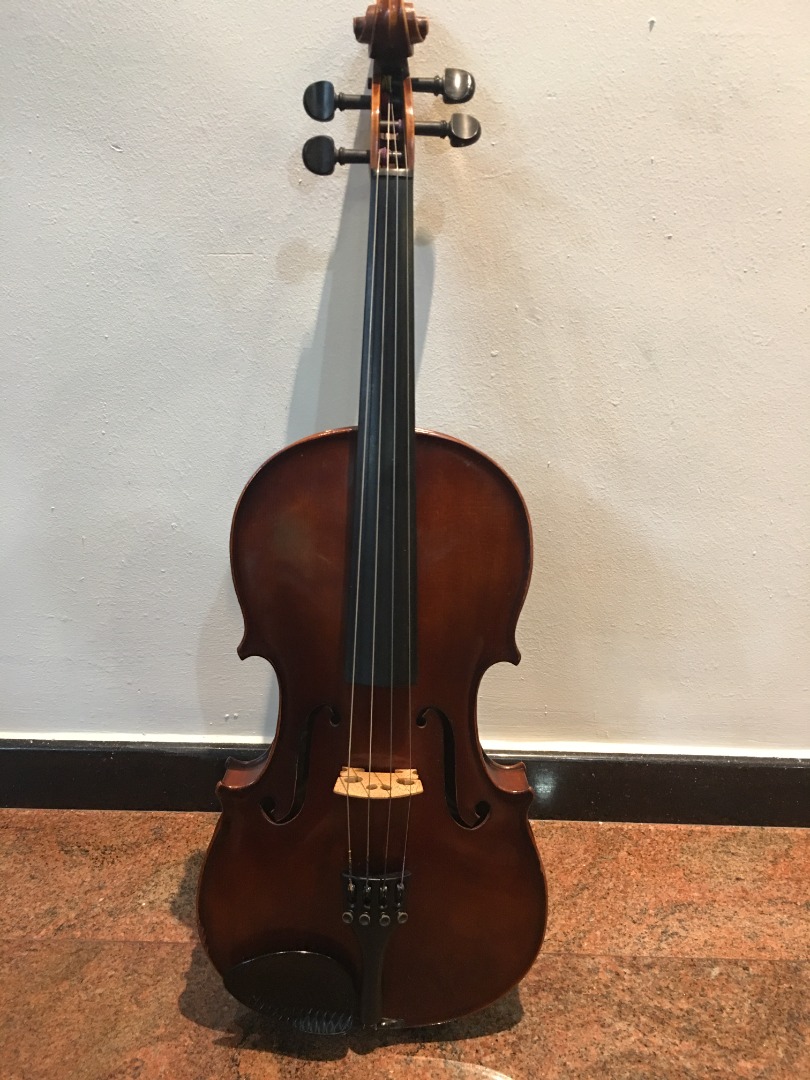 Full-sized German Karl Hofner Viola, Hobbies & Toys, Music & Media ...