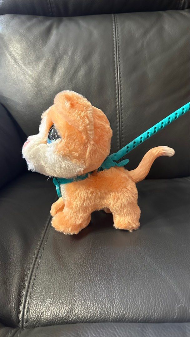 Furreal Walkalots Interactive Kitty / Cat, Hobbies & Toys, Toys & Games ...