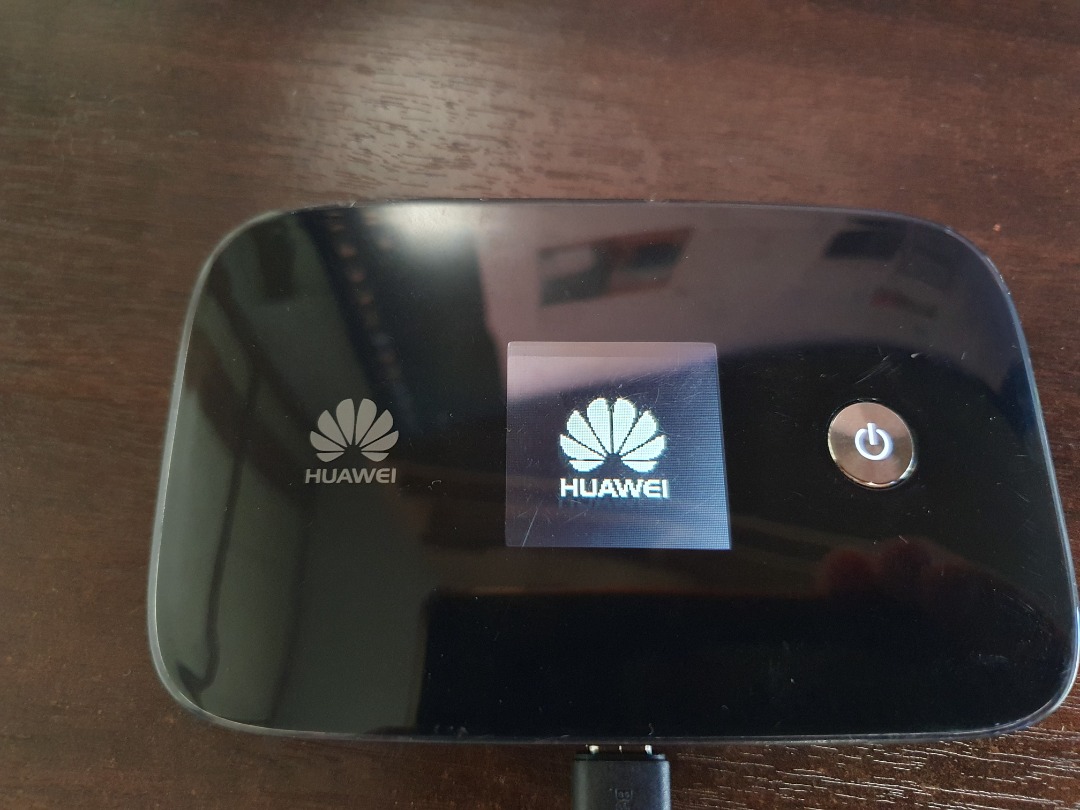 Huawei E5786S-32A | LTE Router | WiFi, CAT6 LTE/4G Mobile Wifi Router ...