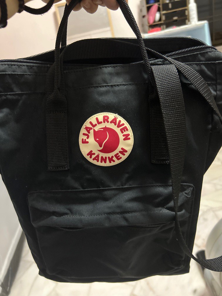 Kanken Fjallraven bag classic size, Women's Fashion, Bags & Wallets ...
