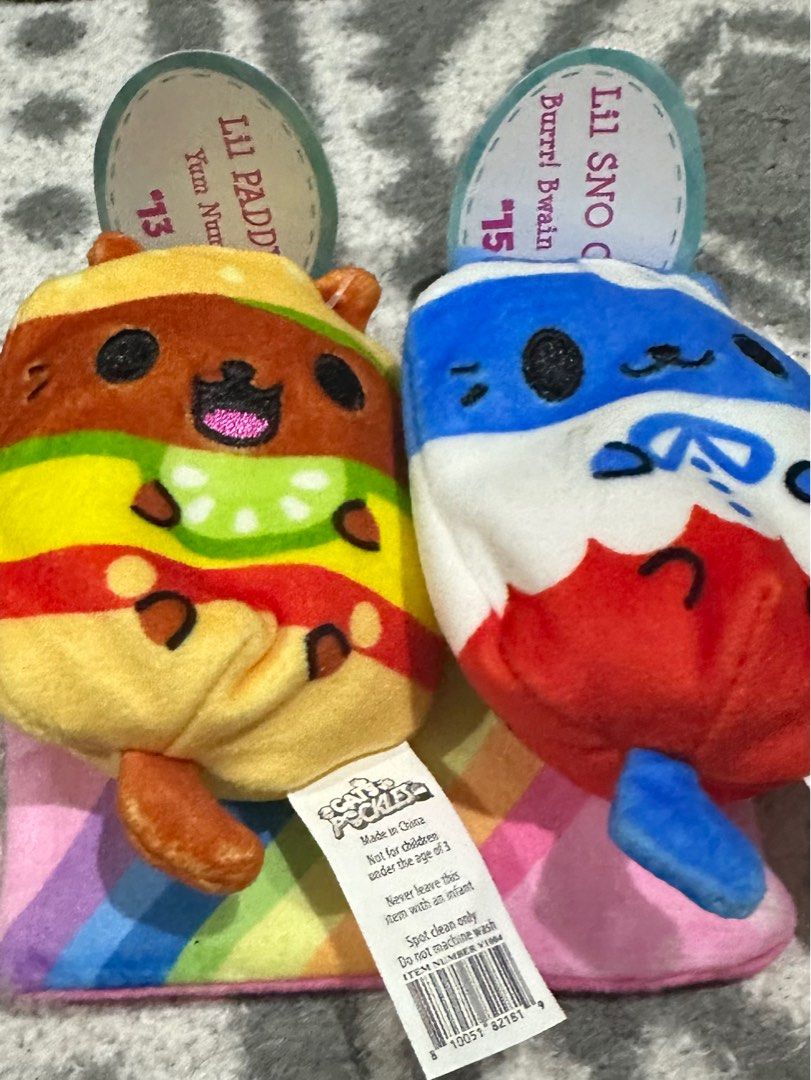 Kittens vs Gherkins, Hobbies & Toys, Toys & Games on Carousell