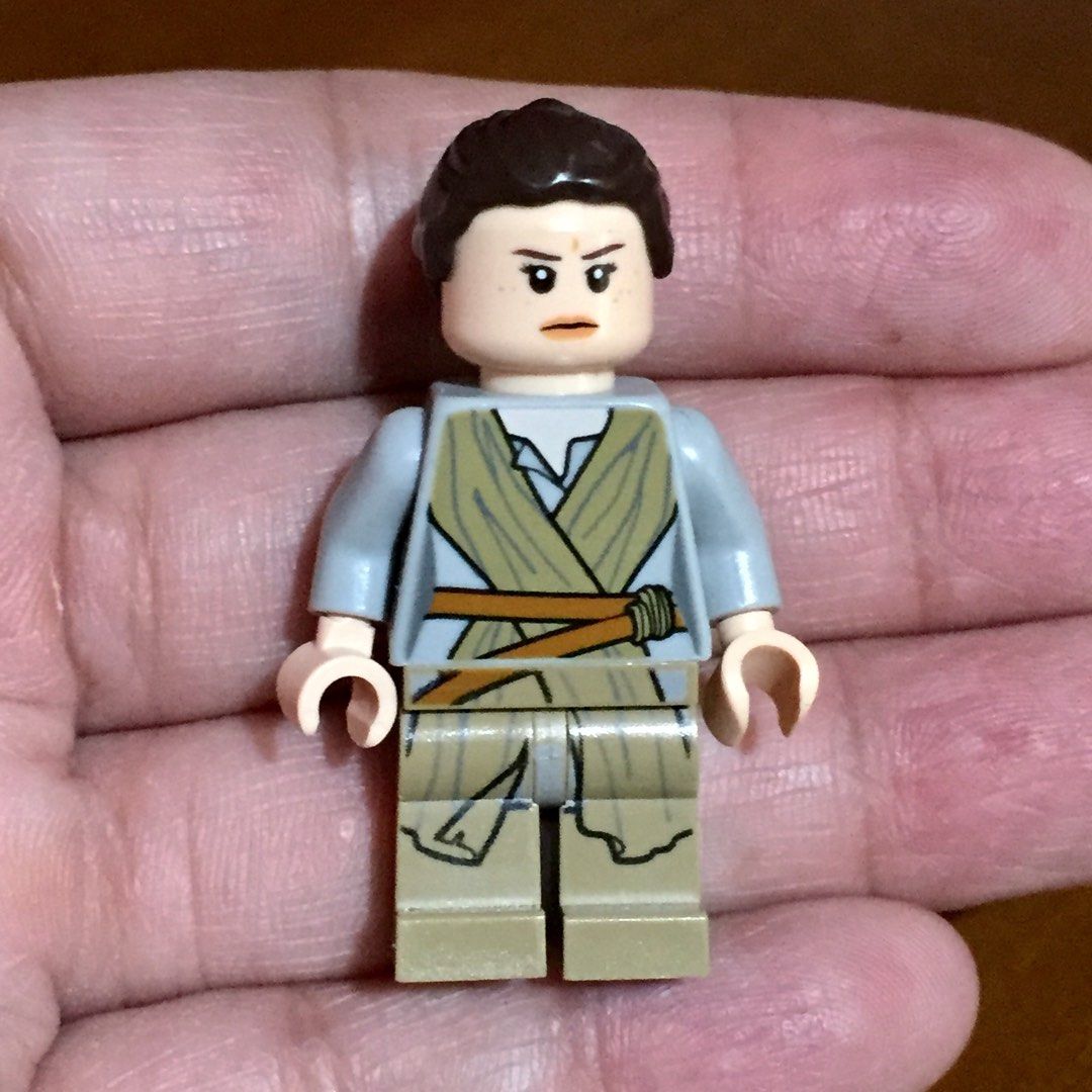 Lego Minifigure #20: Rey (Star Wars), Hobbies & Toys, Toys & Games on ...