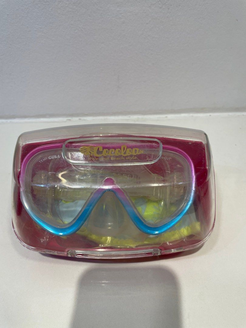 (Limited Edition) Gull Cocoloa Coco Diving Mask, Sports Equipment ...