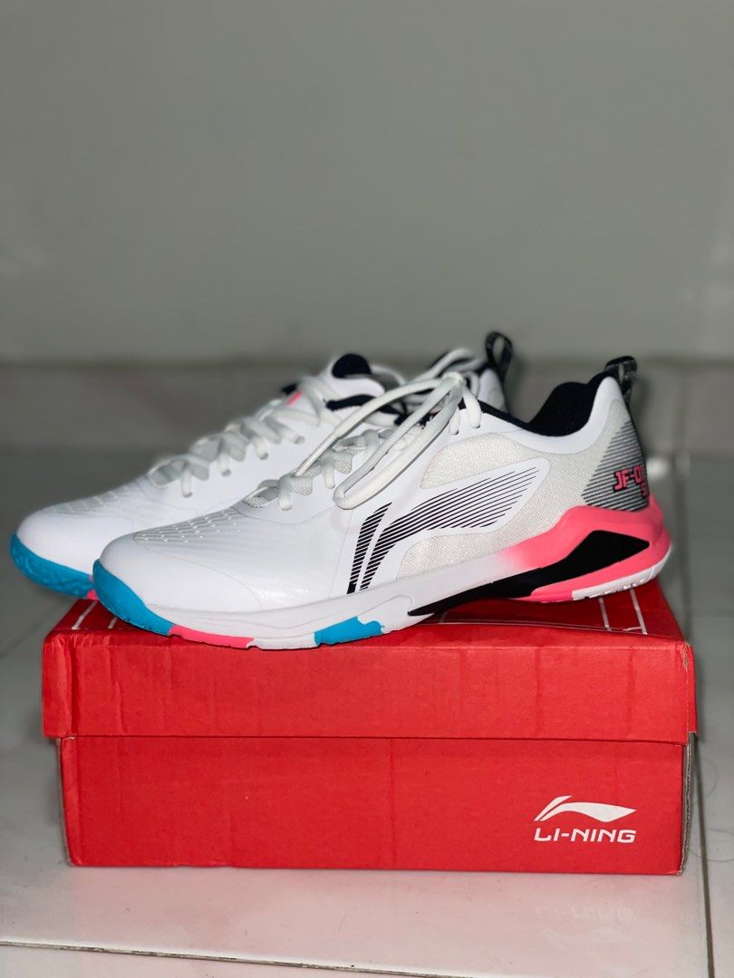 Lining unisex badminton shoe, Sports Equipment, Sports & Games, Racket ...