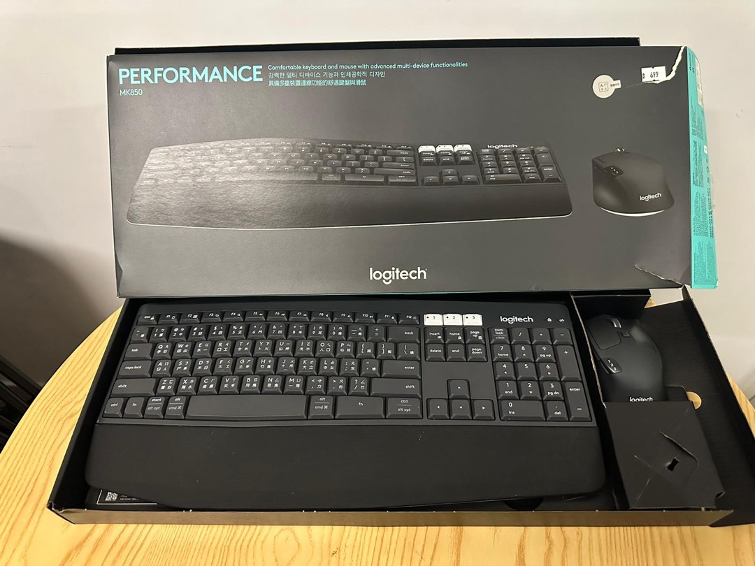 Logitech Keyboard and mouse, 電腦＆科技, 電腦周邊及配件, 電腦鍵盤及相關產品 - Carousell