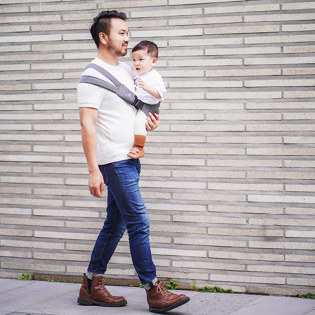 Luciroda Side Hip Seat (All in one baby carrier) in Charcoal, Babies ...