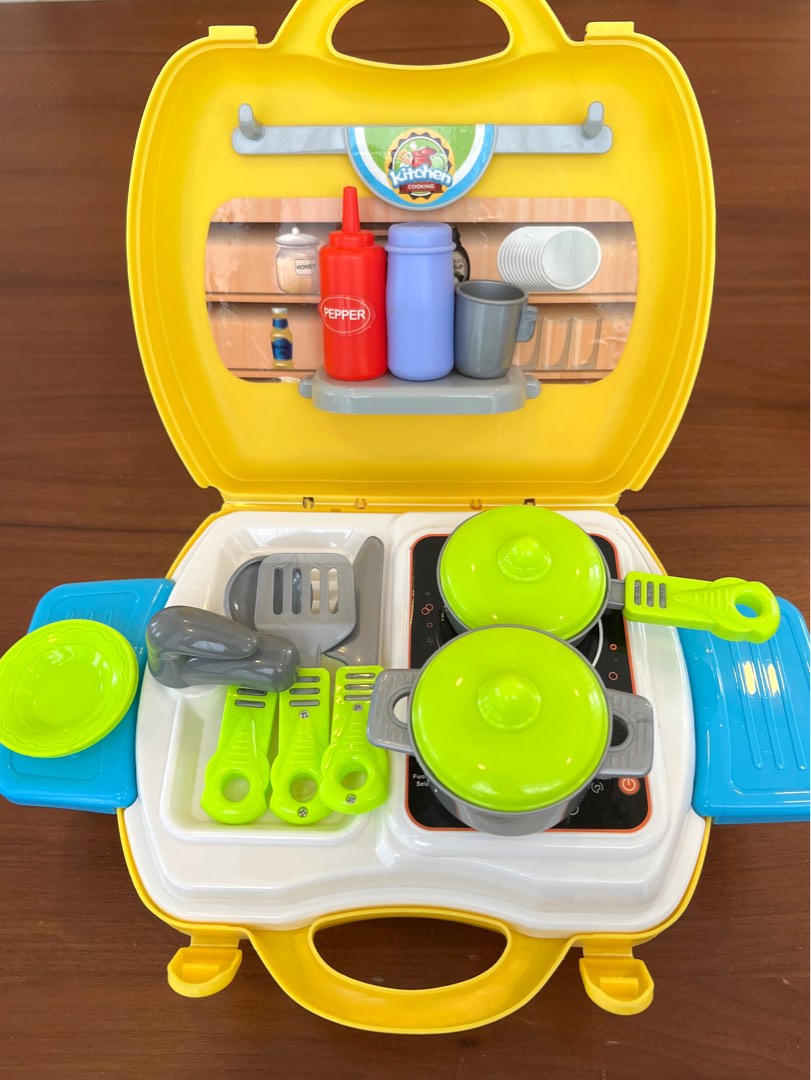 Mini kitchen toy, Hobbies & Toys, Toys & Games on Carousell