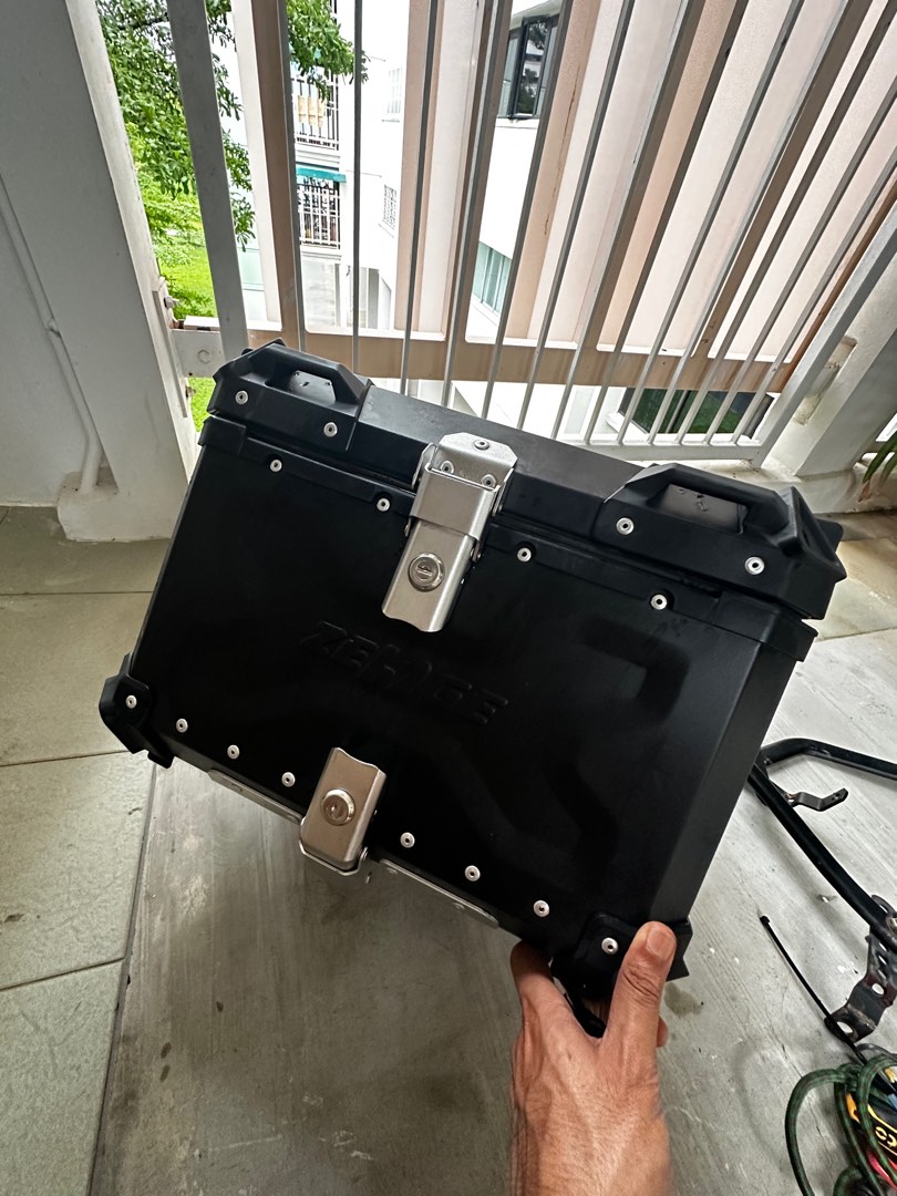 Motorcycle Top Box Aluminium Metal 45L, Motorcycles, Motorcycle ...