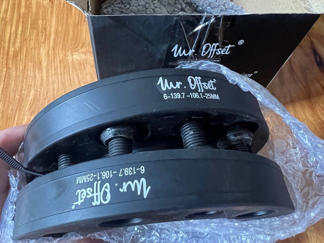 Mr. Offset Wheel Spacer 25mm - Fortuner/Hilux, Car Parts & Accessories ...
