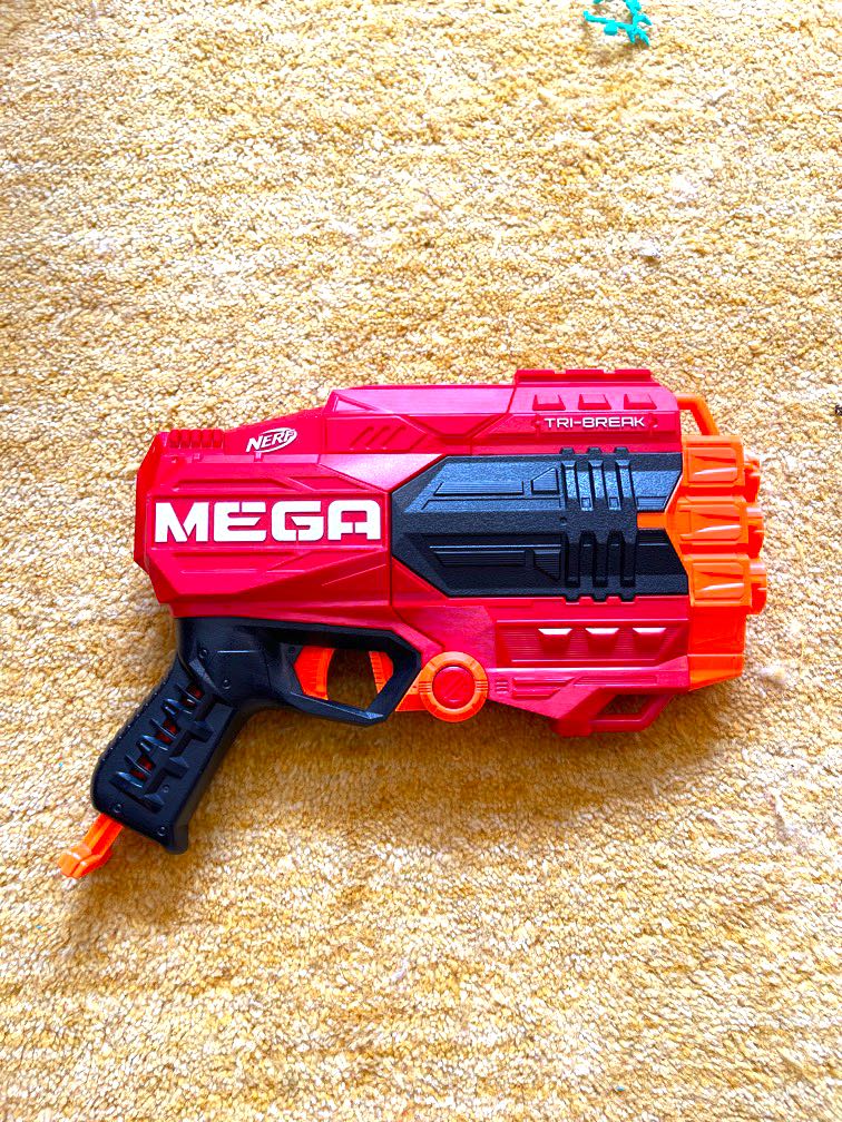 Nerf N-Strike Mega Tri-Break, Hobbies & Toys, Toys & Games on Carousell