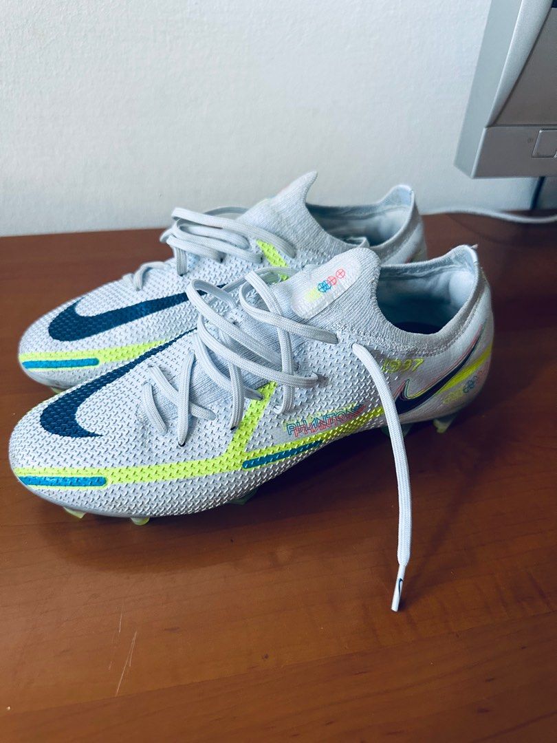 Nike Phantom GT2 Progress Pack, Sports Equipment, Other Sports ...