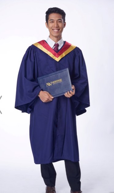 NYP Graduation Gown Rental, Women's Fashion, Dresses & Sets, Evening ...