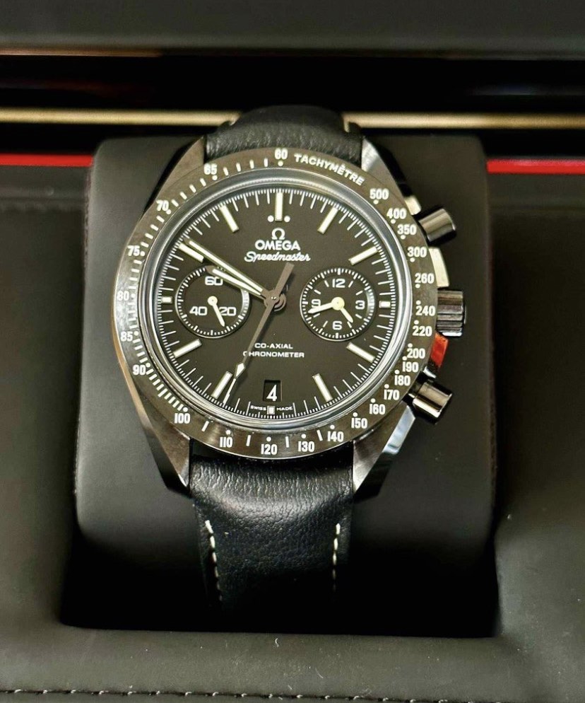 OMEGA SPEEDMASTER DARK SIDE OF THE MOON 2022, Luxury, Watches on Carousell