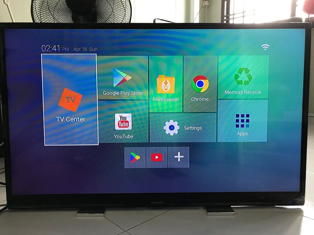 Philips TV model 42PFL4308/98, TV & Home Appliances, TV & Entertainment ...