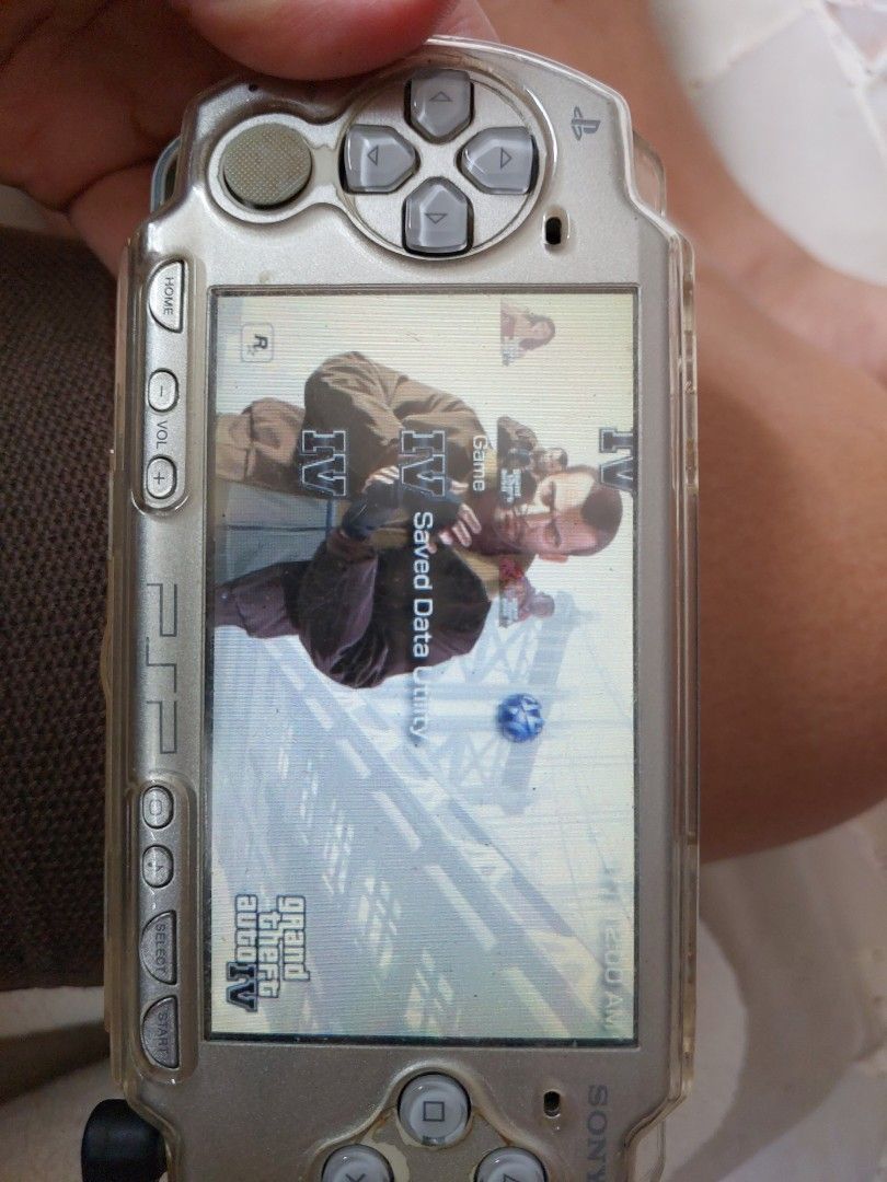 PlayStation portable GTA themed, Video Gaming, Video Game Consoles ...