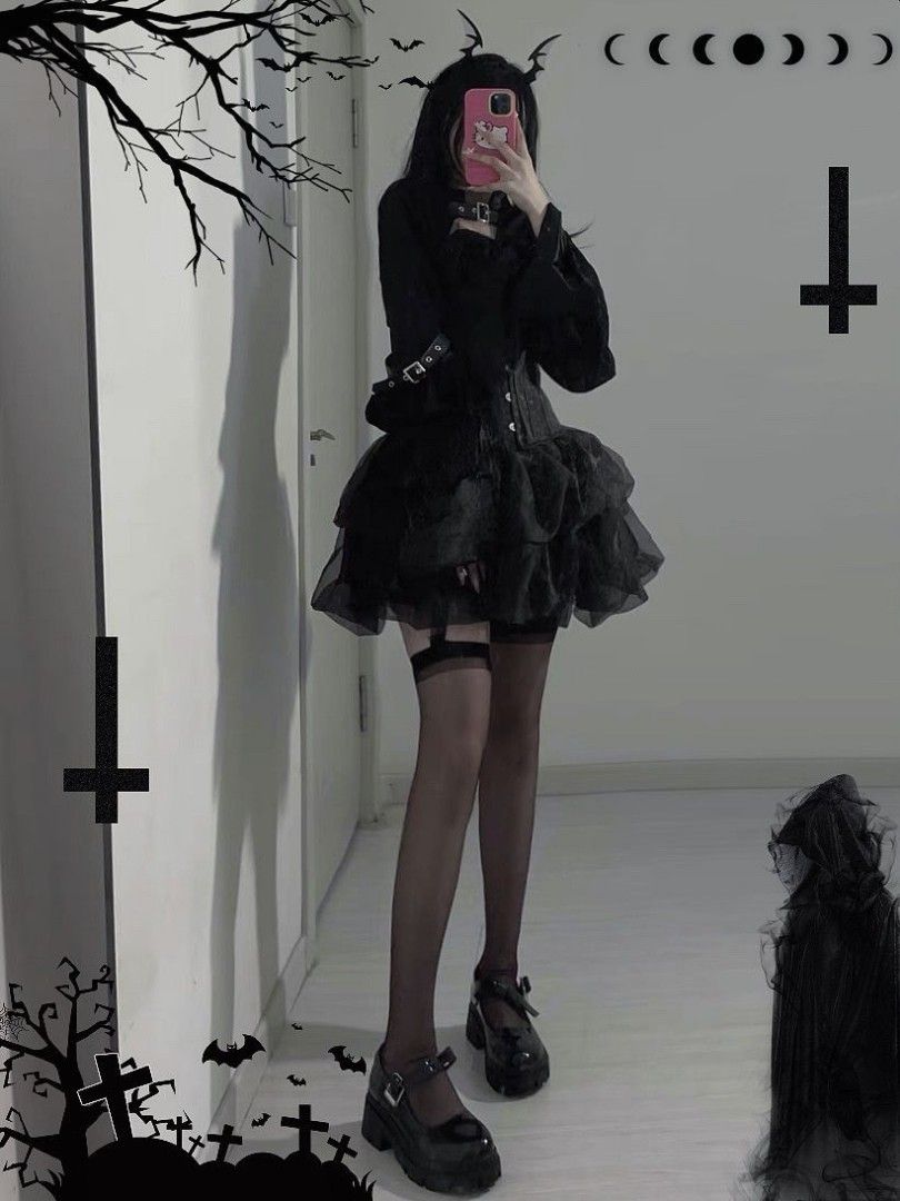 (PO) Plus Sized Gothic lolita cosplay dress, Women's Fashion, Dresses ...