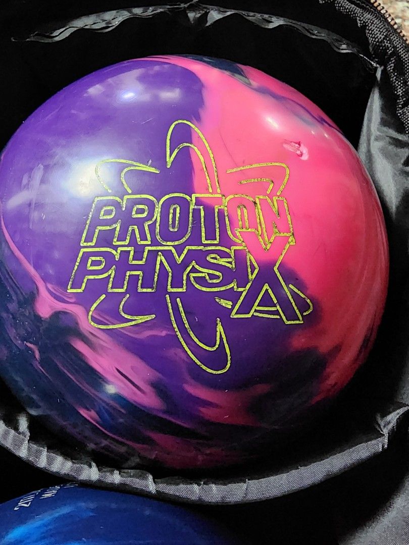 Proton Physix, Sports Equipment, Sports & Games, Billiards & Bowling on ...