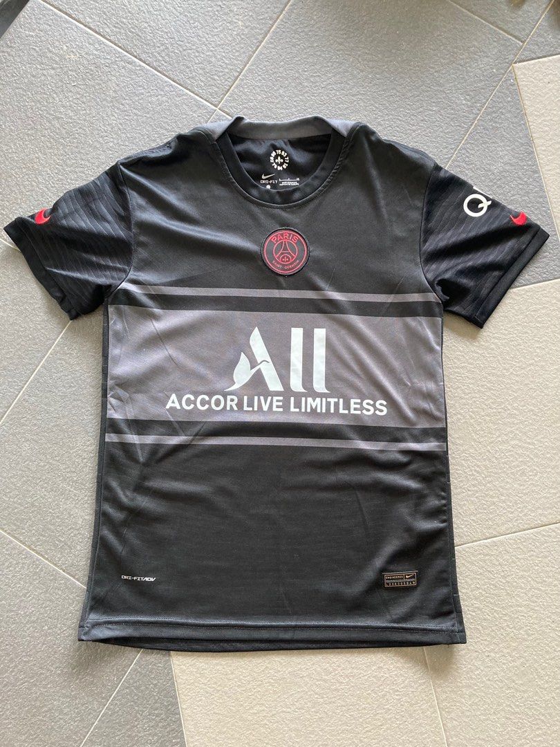 PSG Third Kit, Men's Fashion, Activewear on Carousell