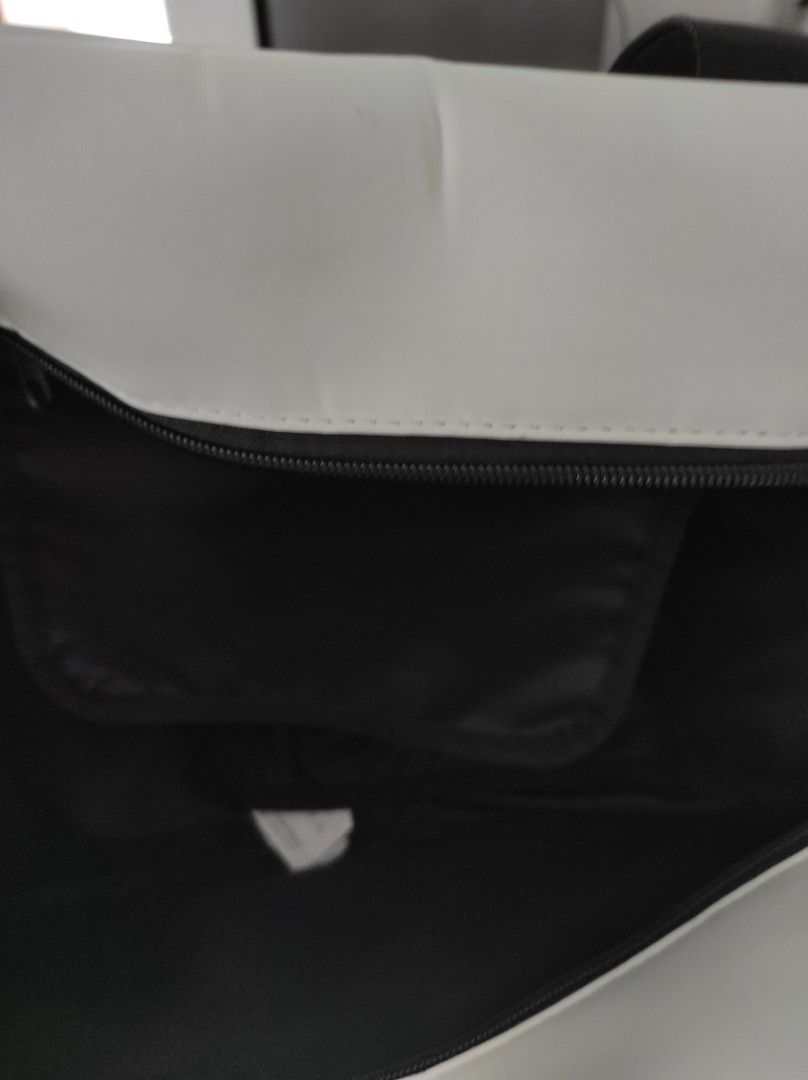 Golf Boston bag, Sports Equipment, Sports & Games, Golf on Carousell