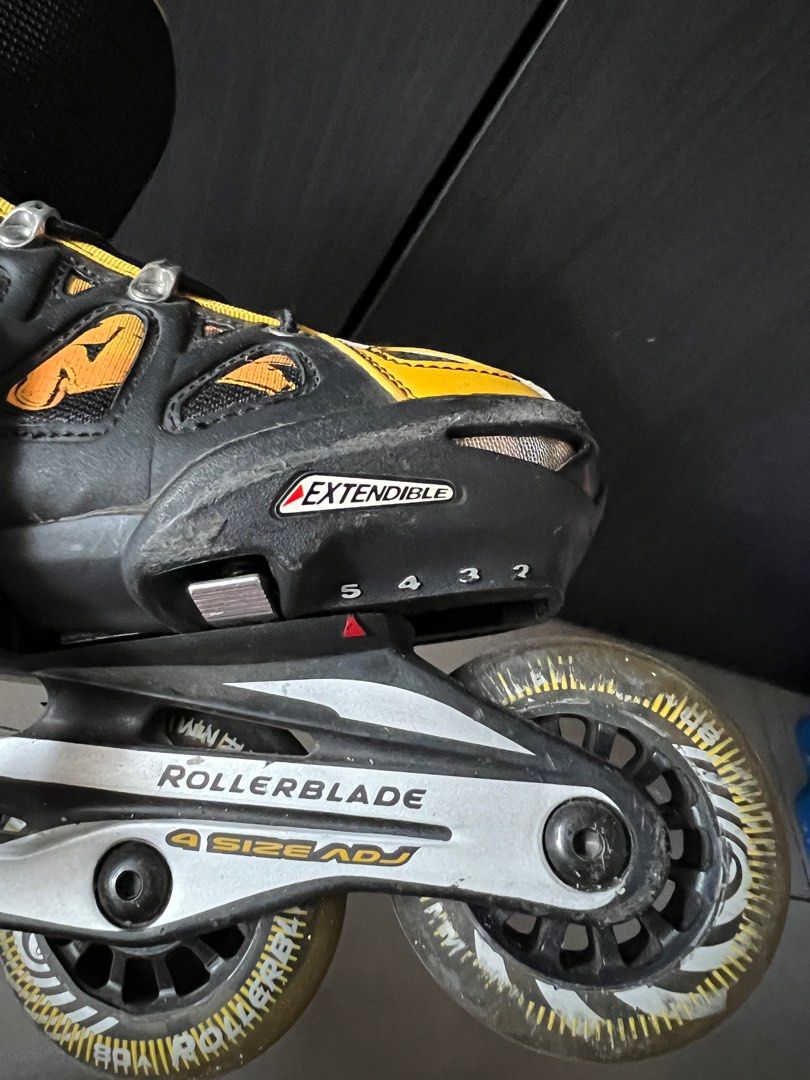 Rollerblades for kids - extendable, Sports Equipment, Sports & Games ...