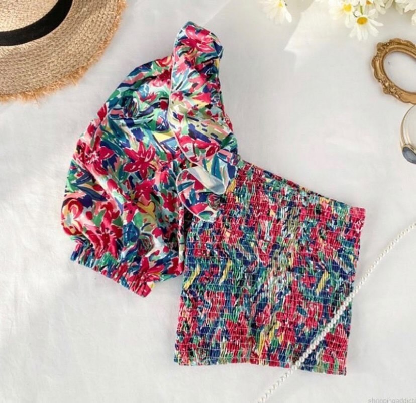 rutched venus cut top, Women's Fashion, Tops, Blouses on Carousell