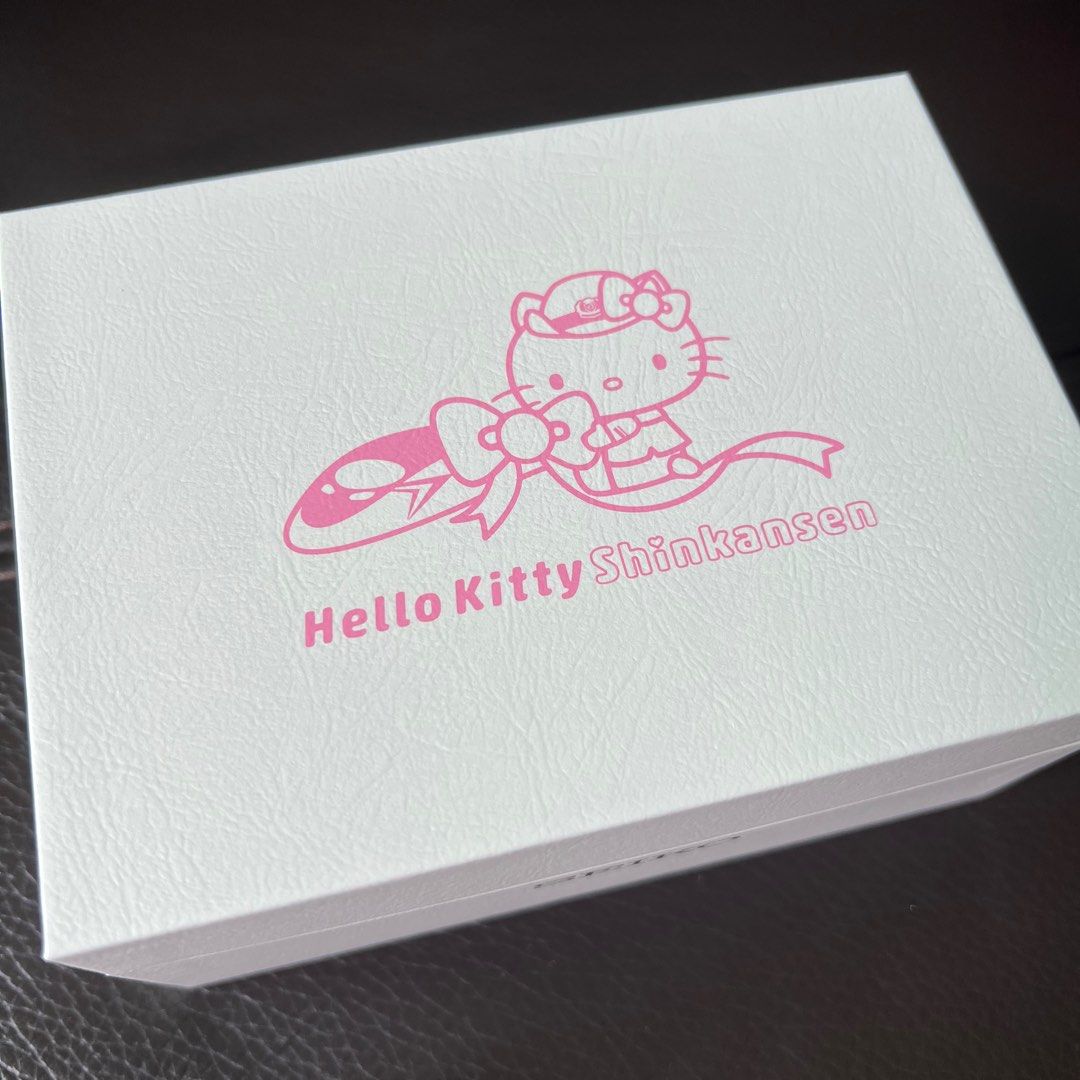 Seiko Hello Kitty 500 Series Shinkansen 25th Anniversary, Women's ...